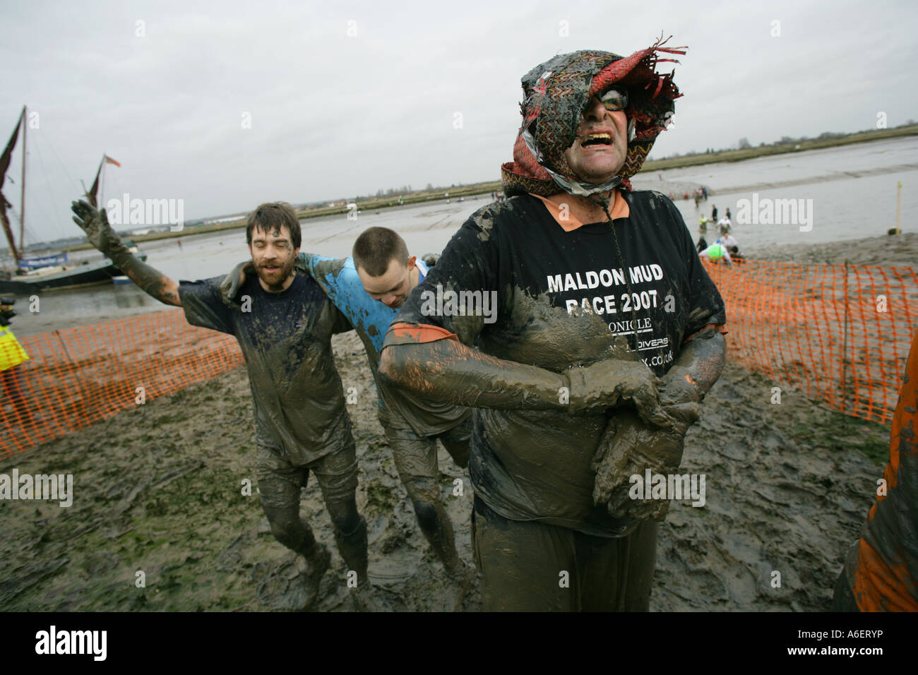 Maldon mud race hi-res stock photography and images - Alamy