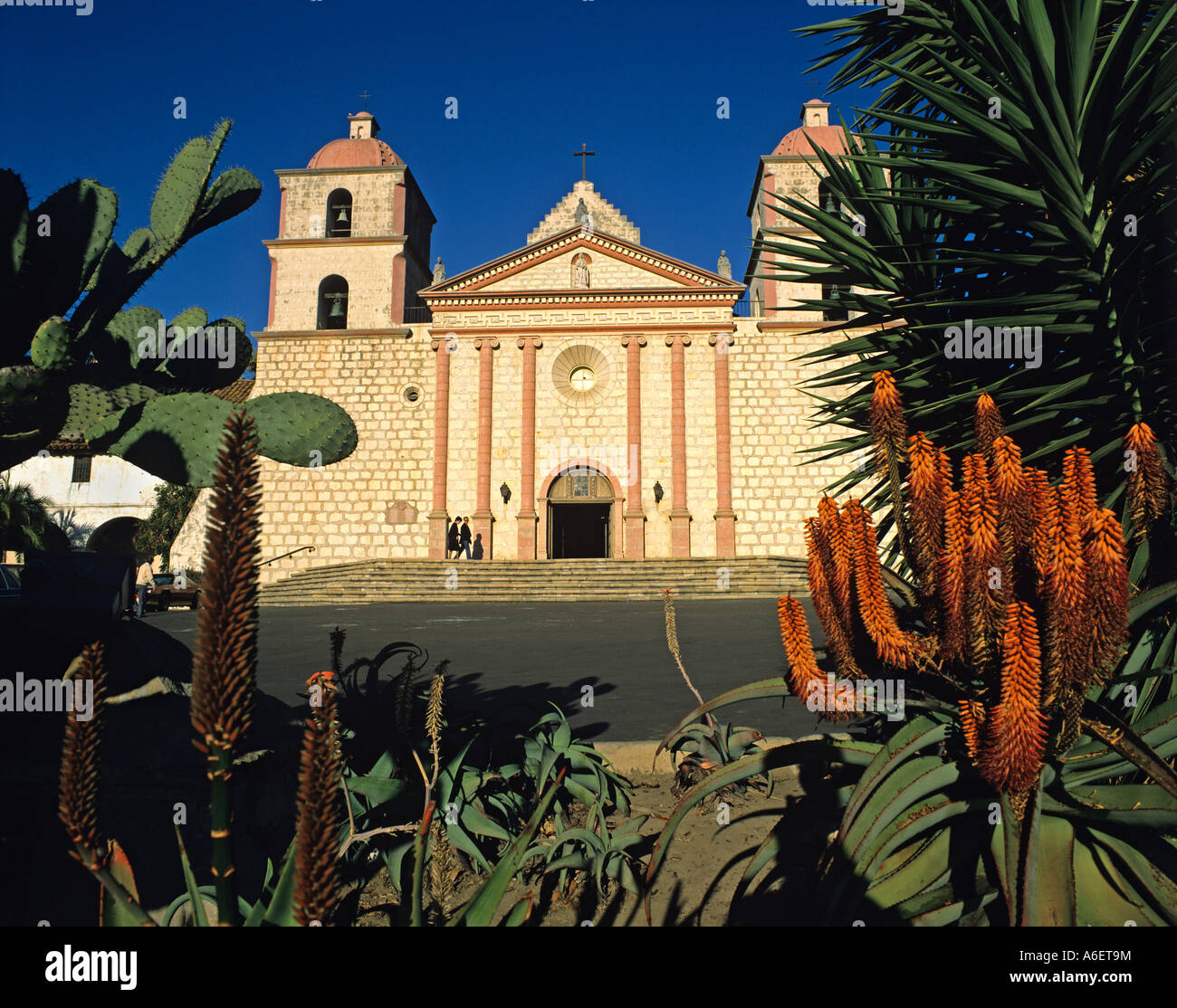 USA, California, Santa Barbara Mission church Stock Photo - Alamy