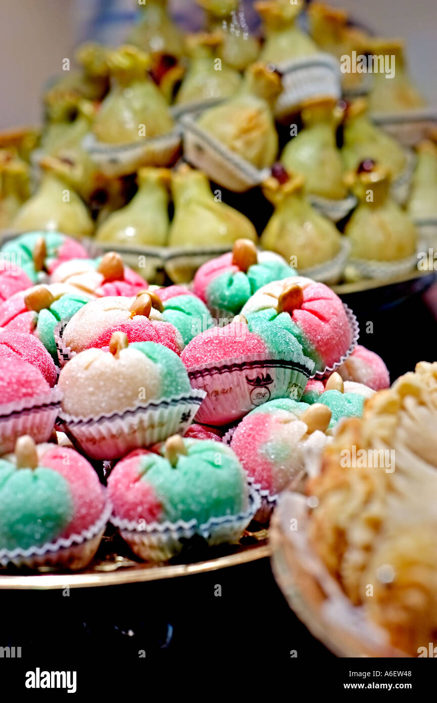 Algerian pastry hi-res stock photography and images - Alamy