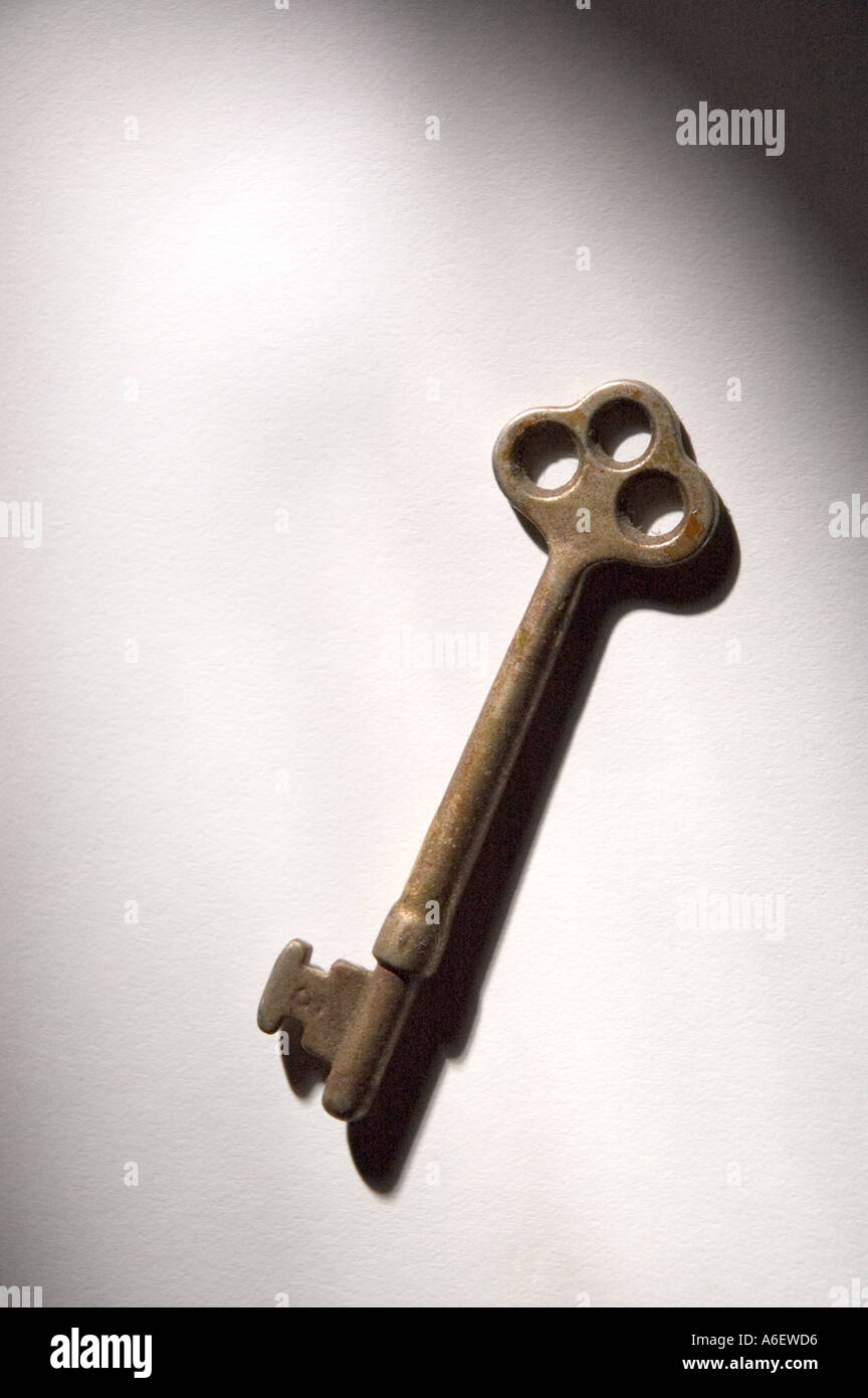Old fashion keys Stock Photo - Alamy