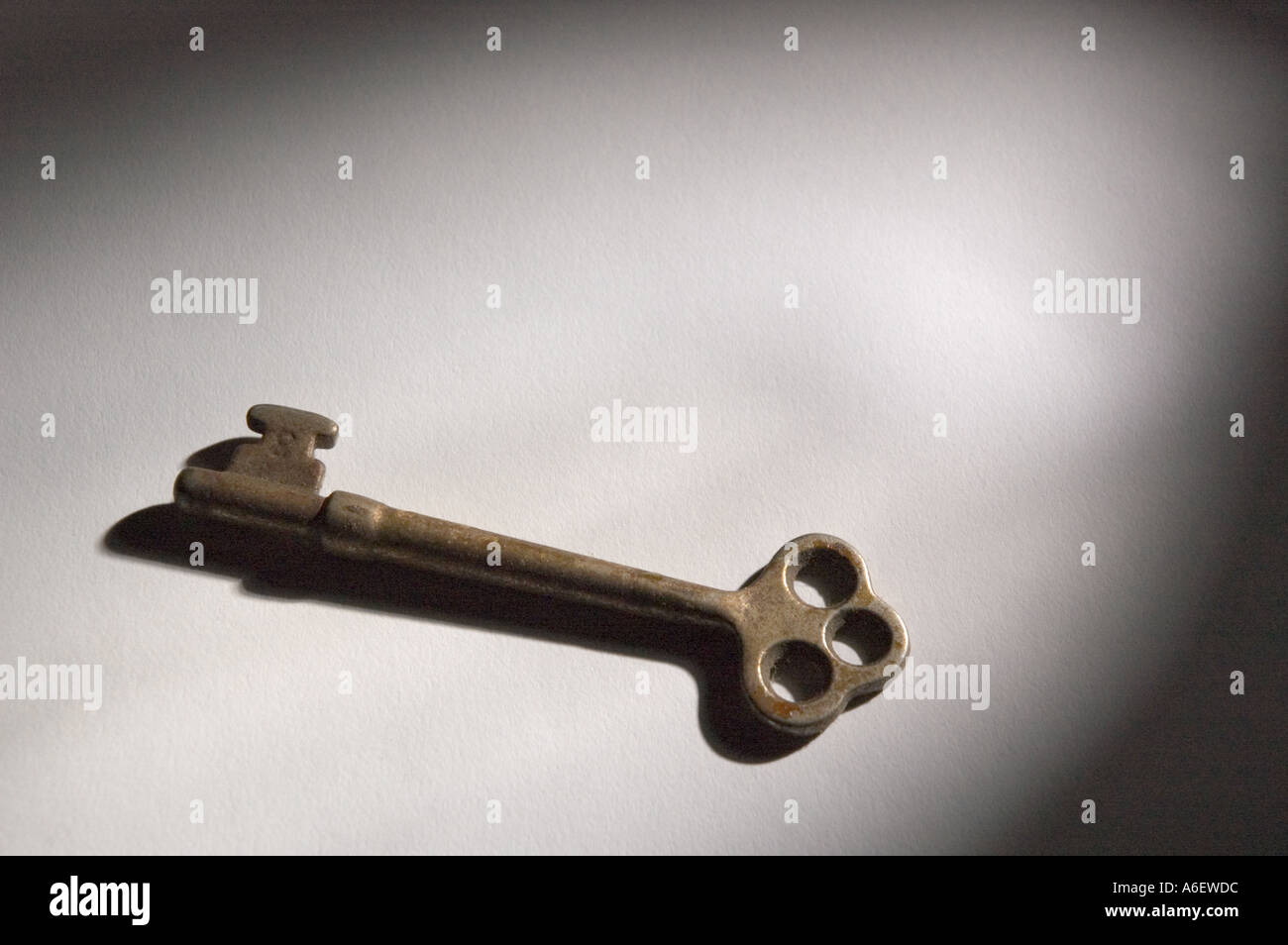 Old fashion keys Stock Photo - Alamy