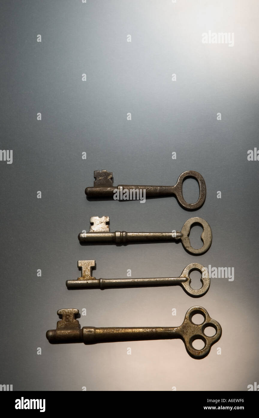 Old fashion keys Stock Photo - Alamy