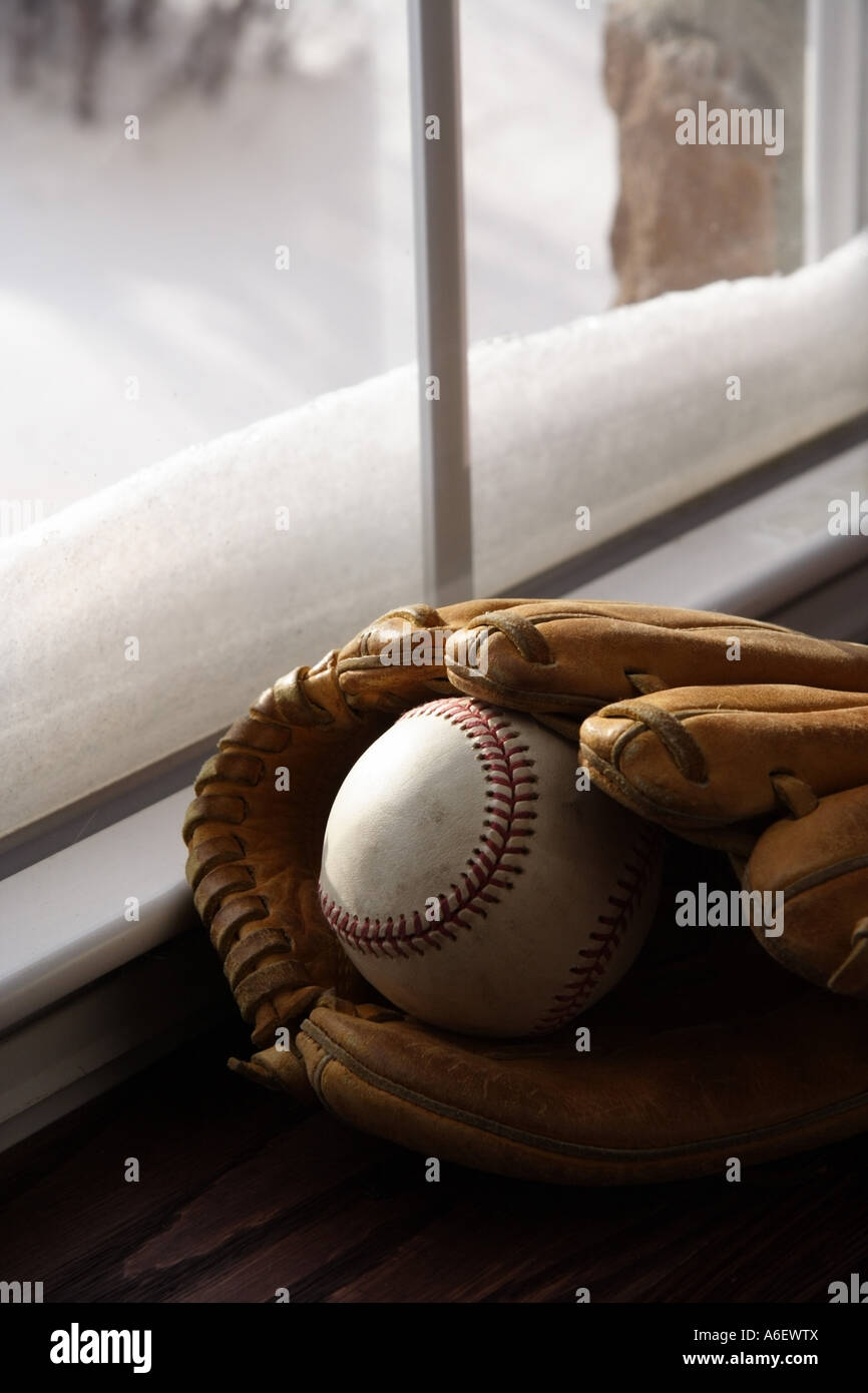 Baseball in winter: still life Stock Photo - Alamy