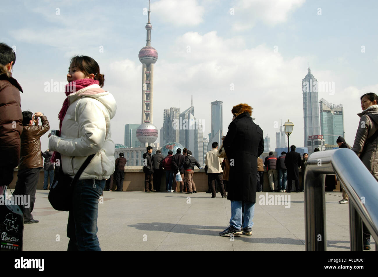 China shanghai pudong map hi-res stock photography and images - Alamy