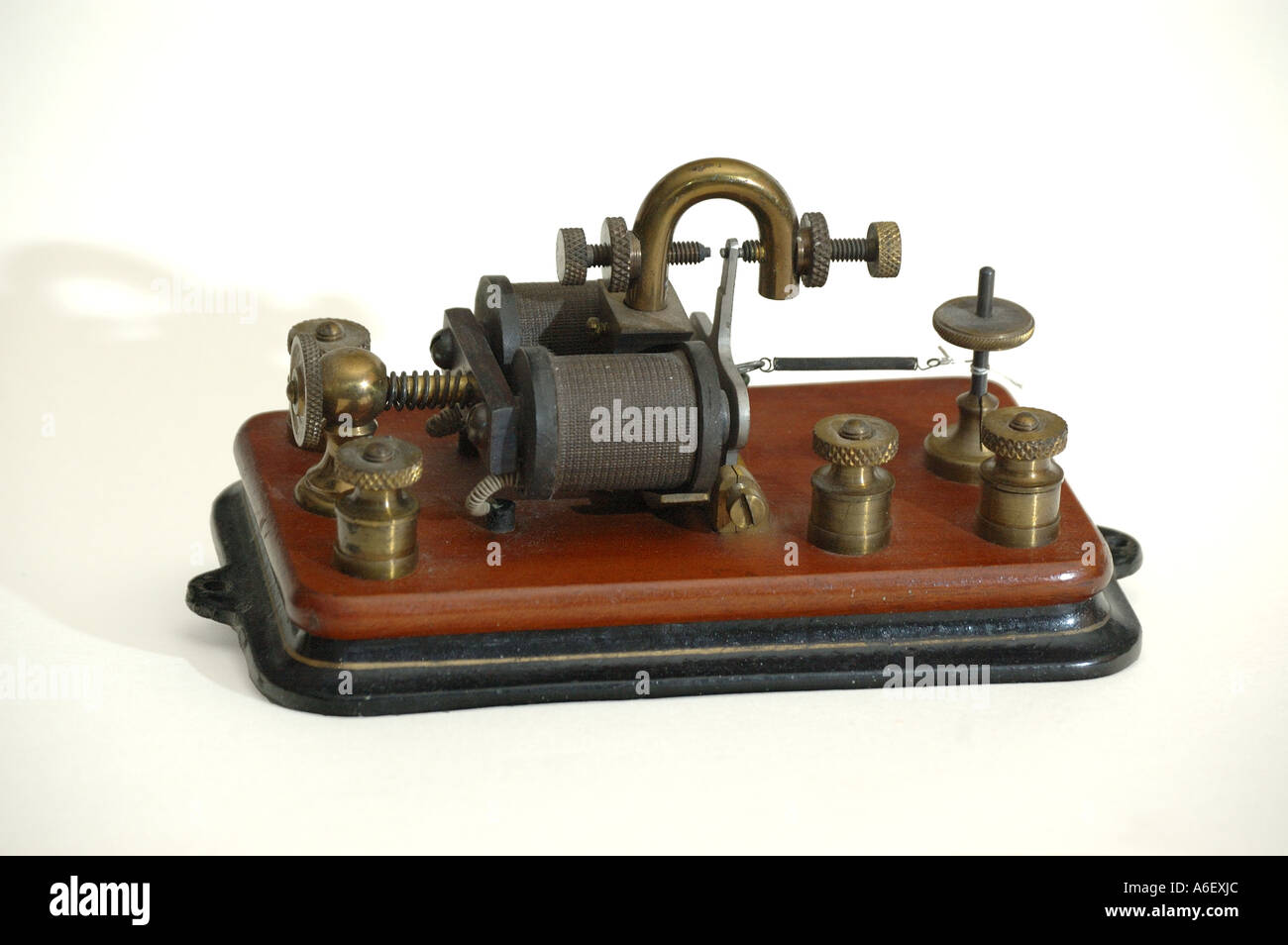 Relay coil hi-res stock photography and images - Alamy