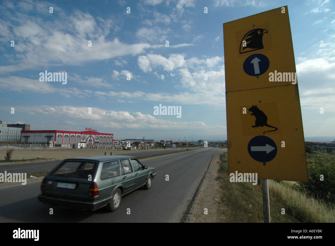 Kfor army hi-res stock photography and images - Alamy