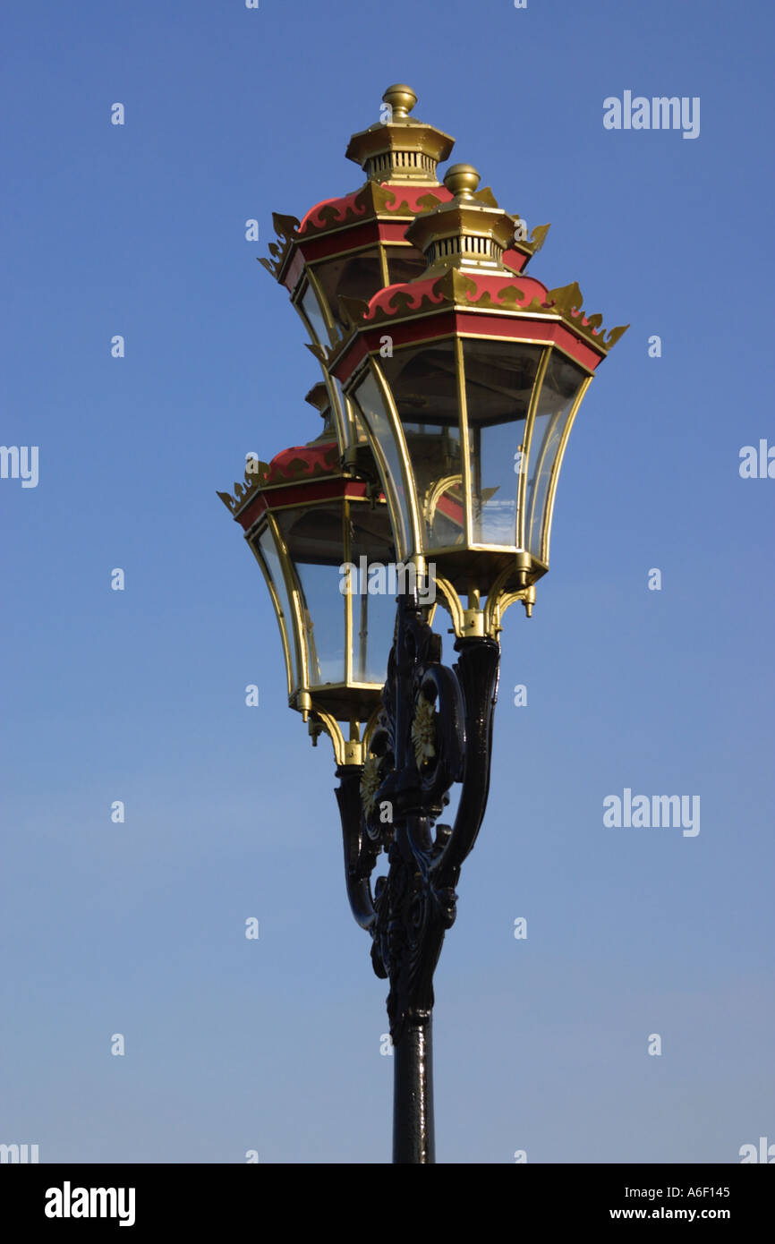 Victorian Lamp Putney Bridge London UK Stock Photo - Alamy