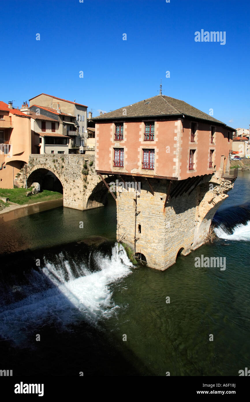 Old bridge city of Millau, Aveyron, Occitanie, France Stock Photo - Alamy