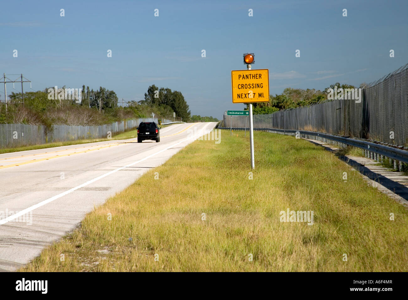 State highway, Panther crossing sign, Florida Stock Photo - Alamy