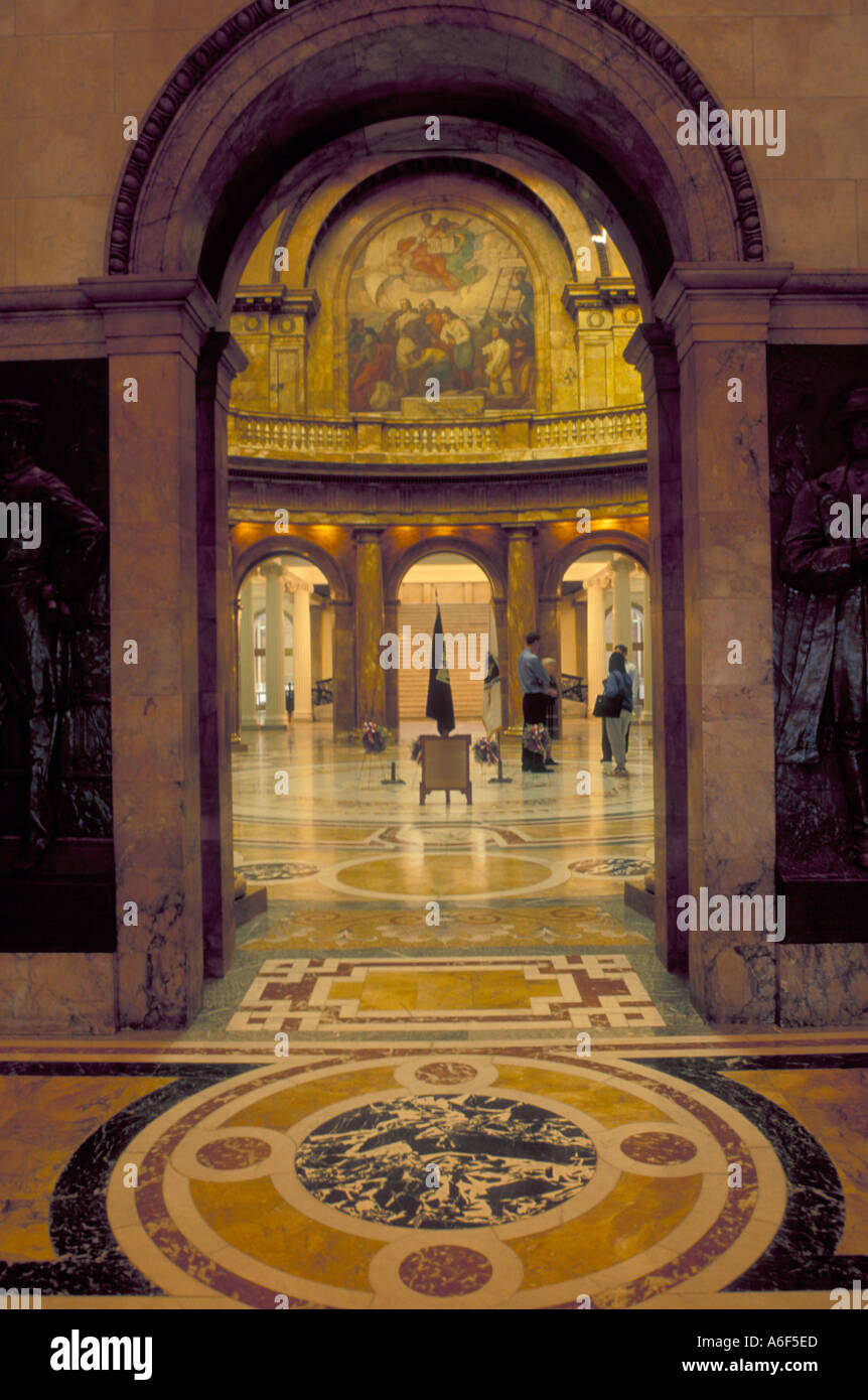 Boston state house interior hi-res stock photography and images - Alamy