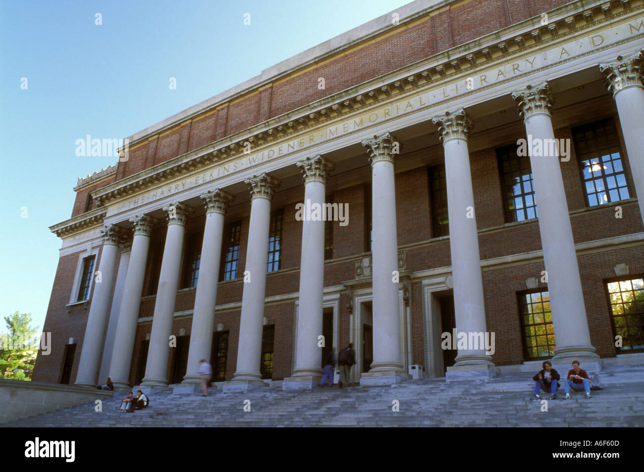 Harvard university library building hi-res stock photography and images ...