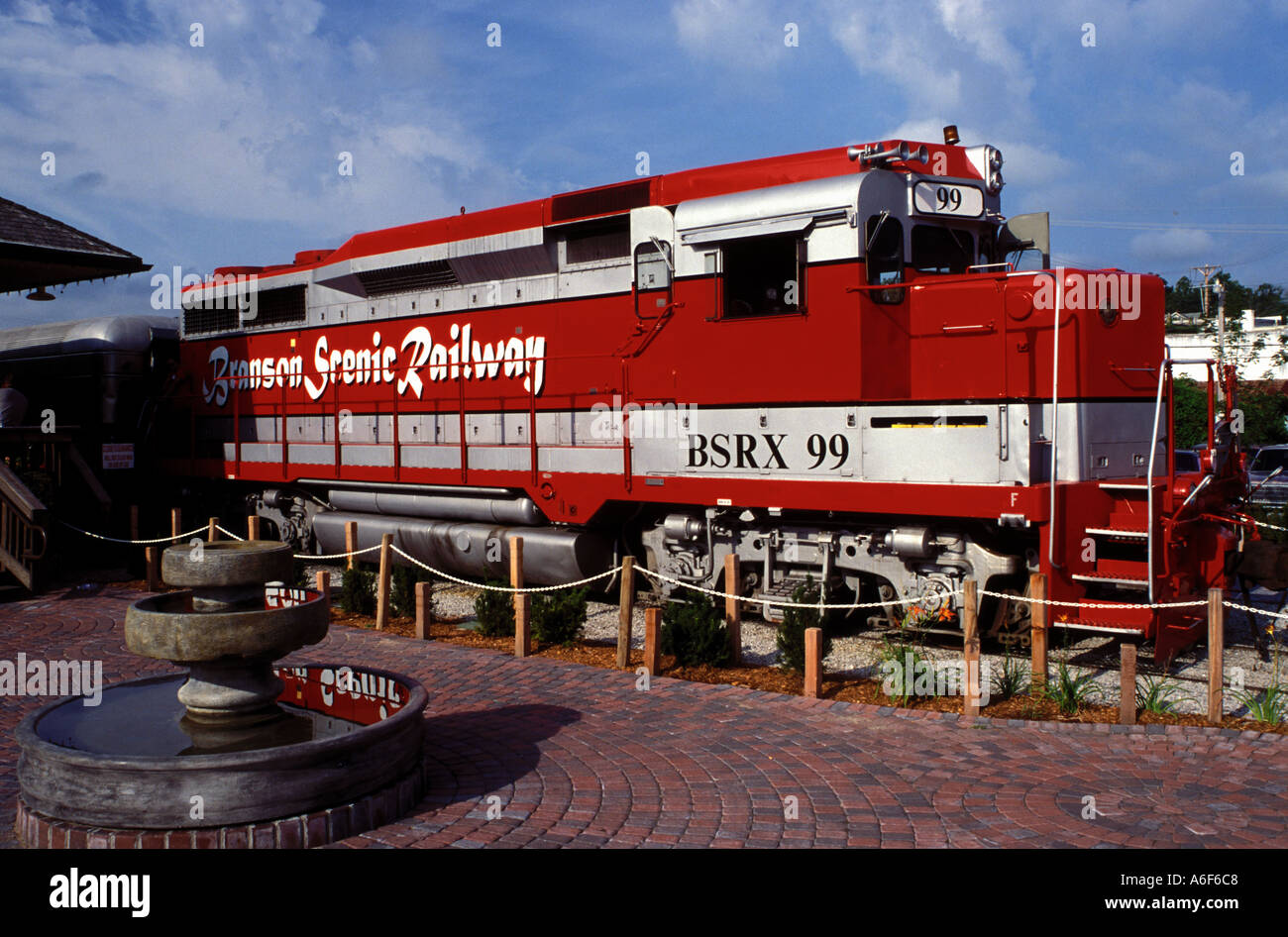 Branson scenic railway hi-res stock photography and images - Alamy