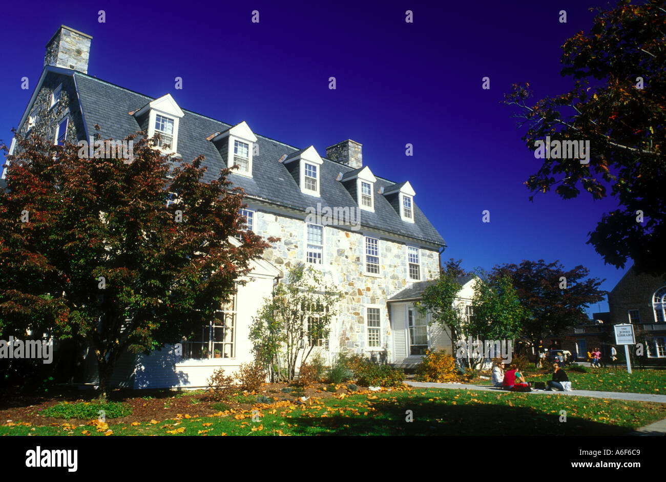 Jones library amherst massachusetts hi-res stock photography and images ...