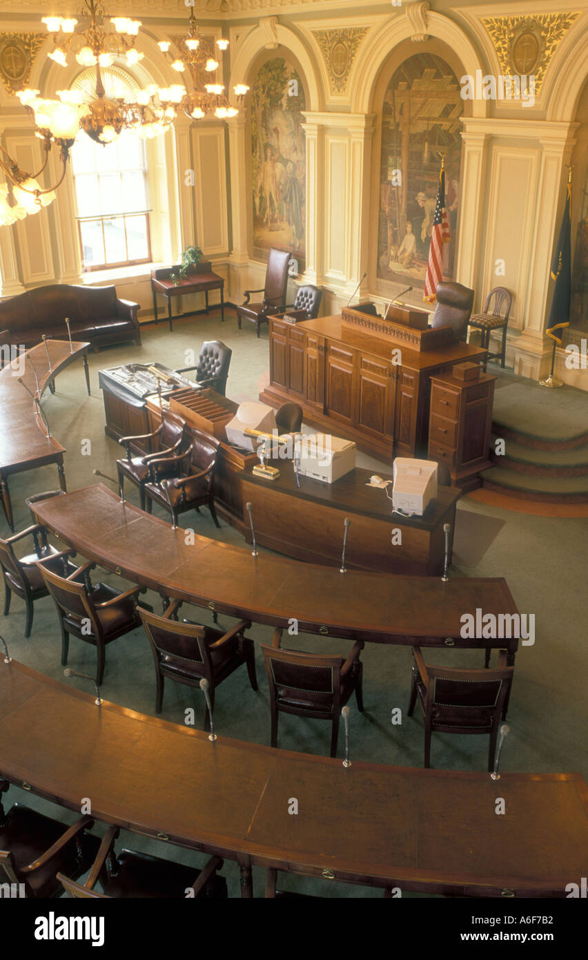 Chamber new hampshire state house hi-res stock photography and images ...
