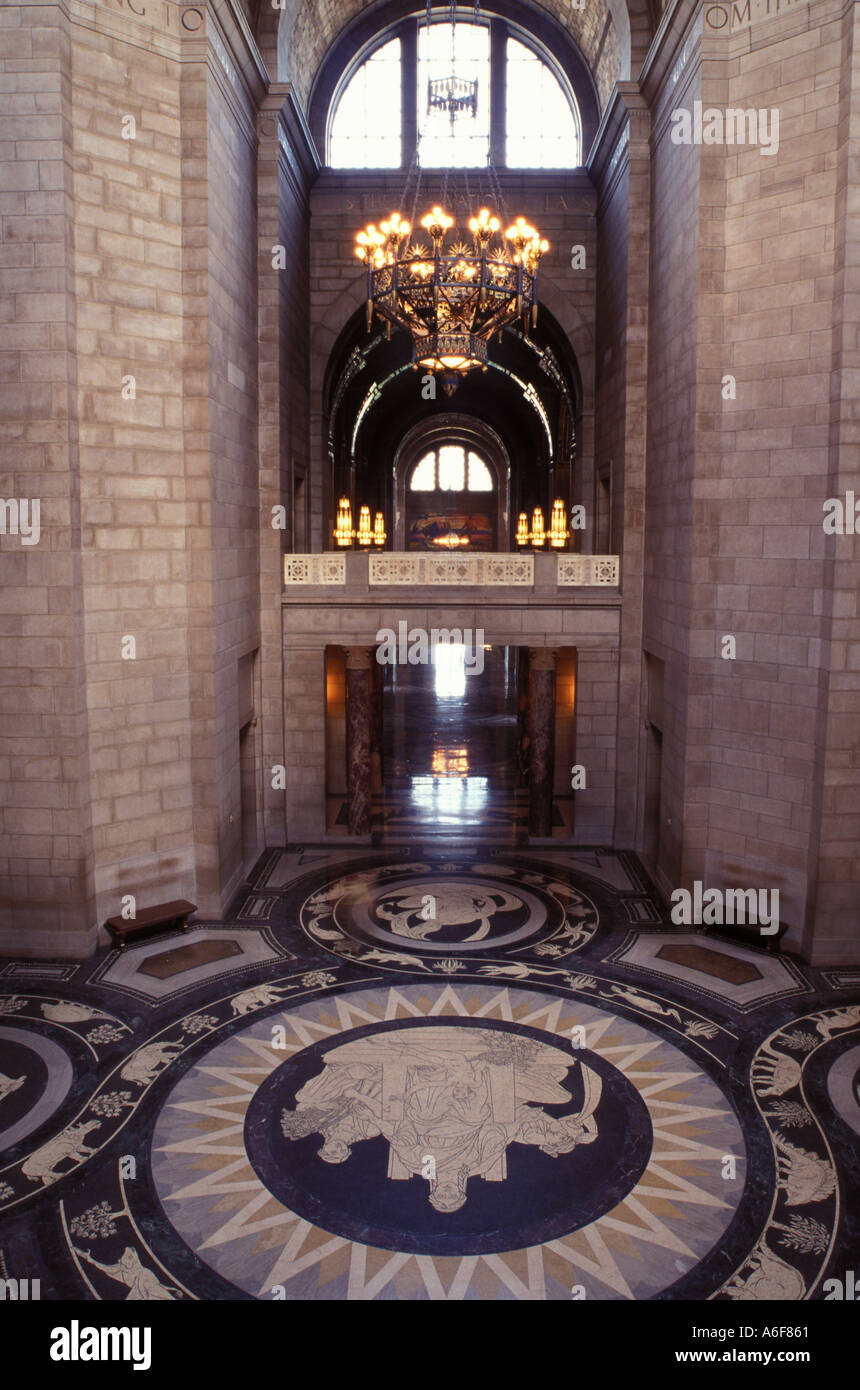 Interior nebraska state capitol building hi-res stock photography and ...