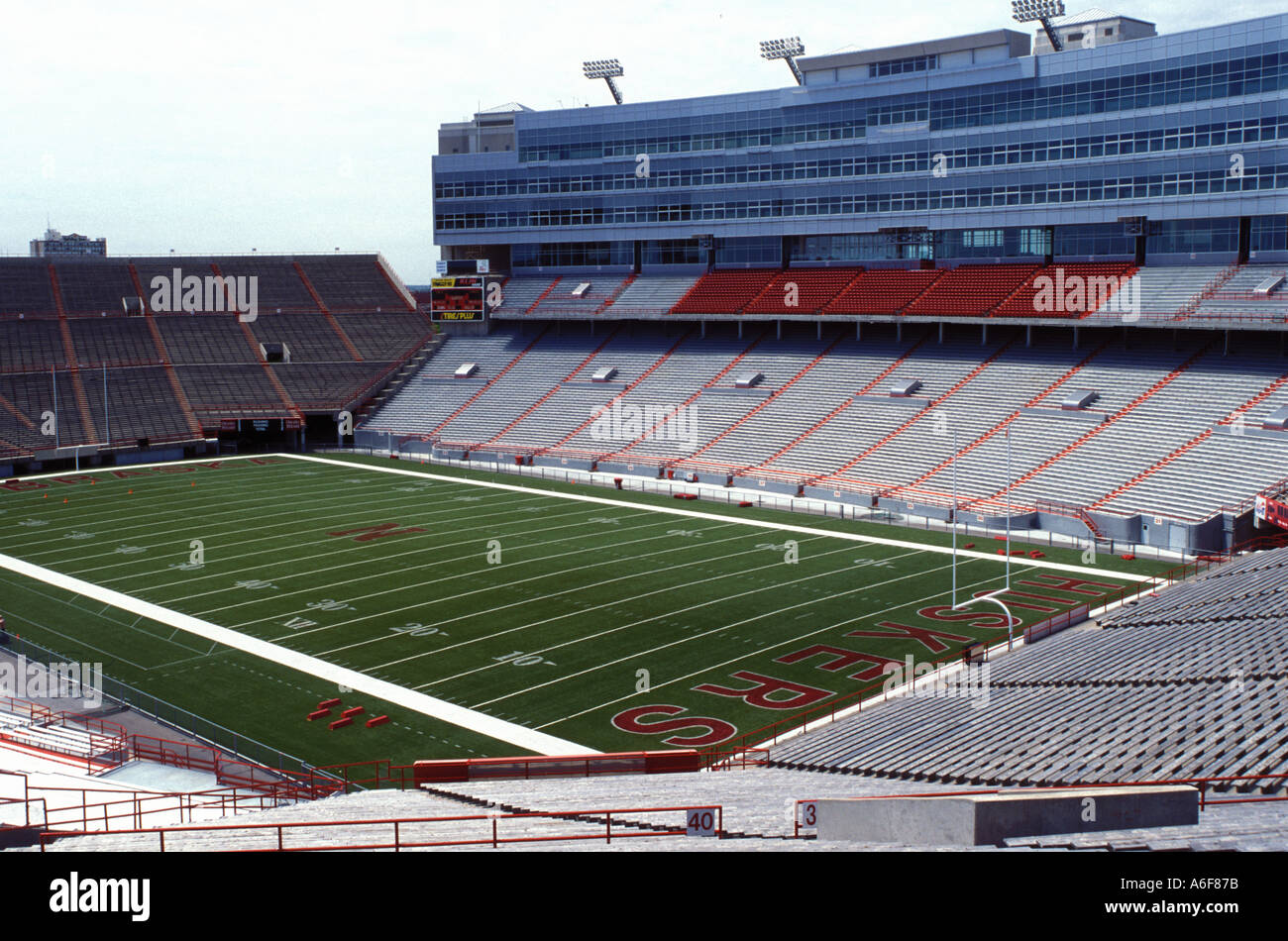 Memorial stadium nebraska hi-res stock photography and images - Alamy