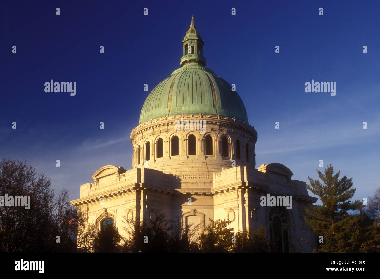 Annapolis us naval academy campus hi-res stock photography and images ...