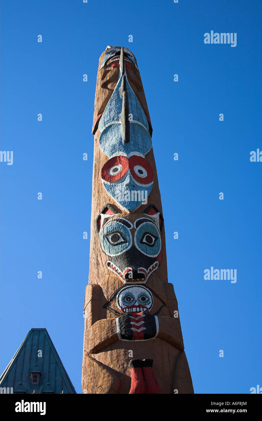 Totem Pole, Canadian section of EPCOT Center, World Showcase, Disney ...