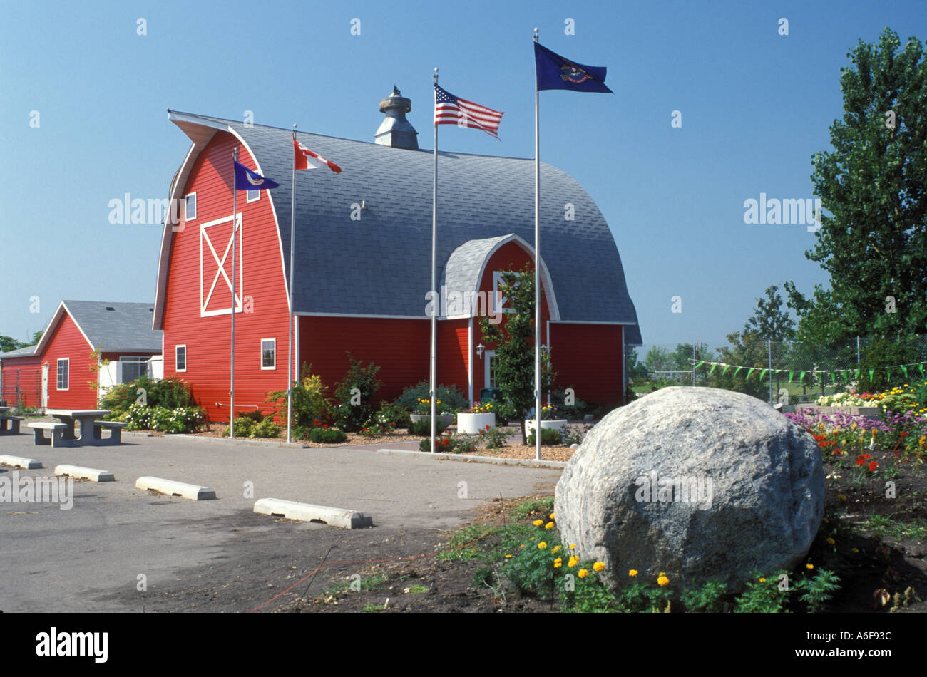 Red river zoo fargo hi-res stock photography and images - Alamy