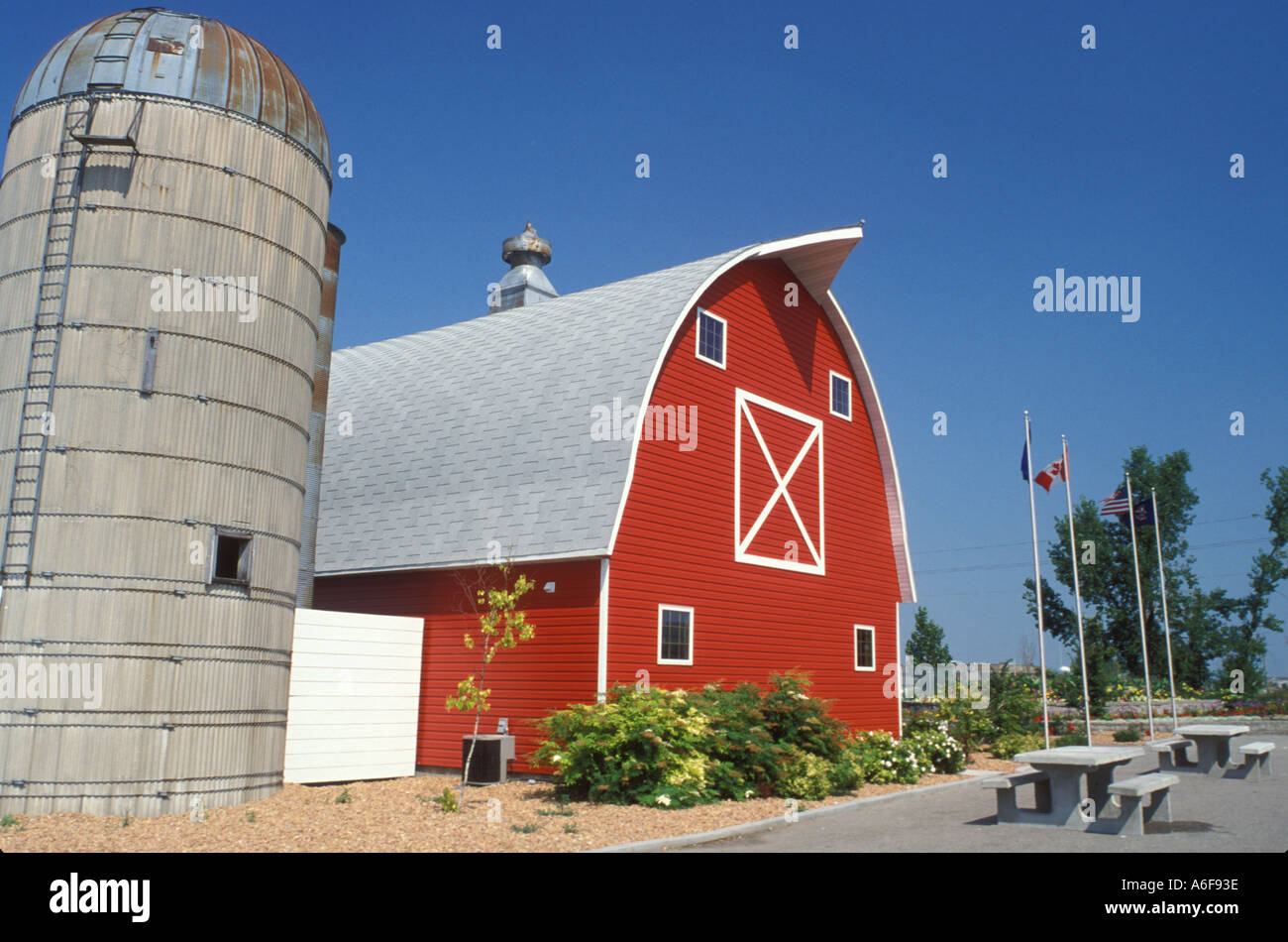 Red river zoo fargo hi-res stock photography and images - Alamy