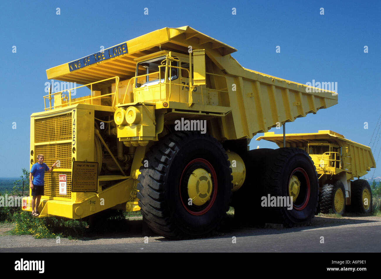 Yellow iron ore stock photos hi-res stock photography and images - Alamy