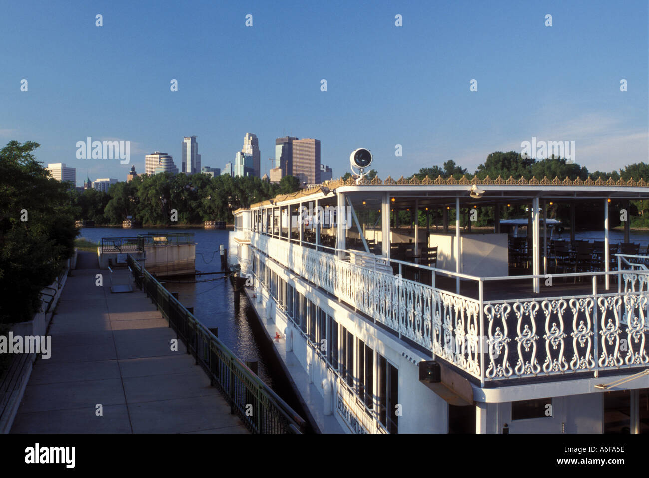 Boom island minneapolis hi-res stock photography and images - Alamy