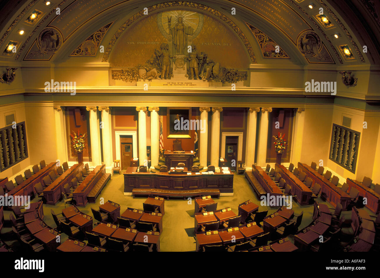 Minnesota house of representatives hi-res stock photography and images ...