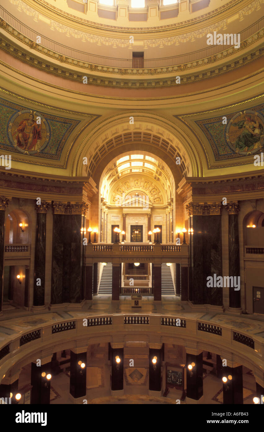 Capitol building madison wisconsin wi hi-res stock photography and ...