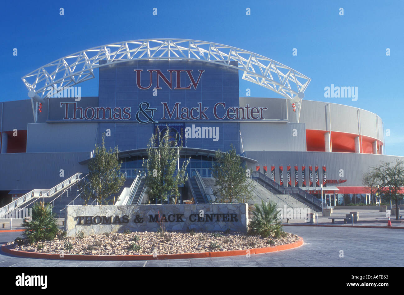 University nevada las vegas unlv hi-res stock photography and images ...