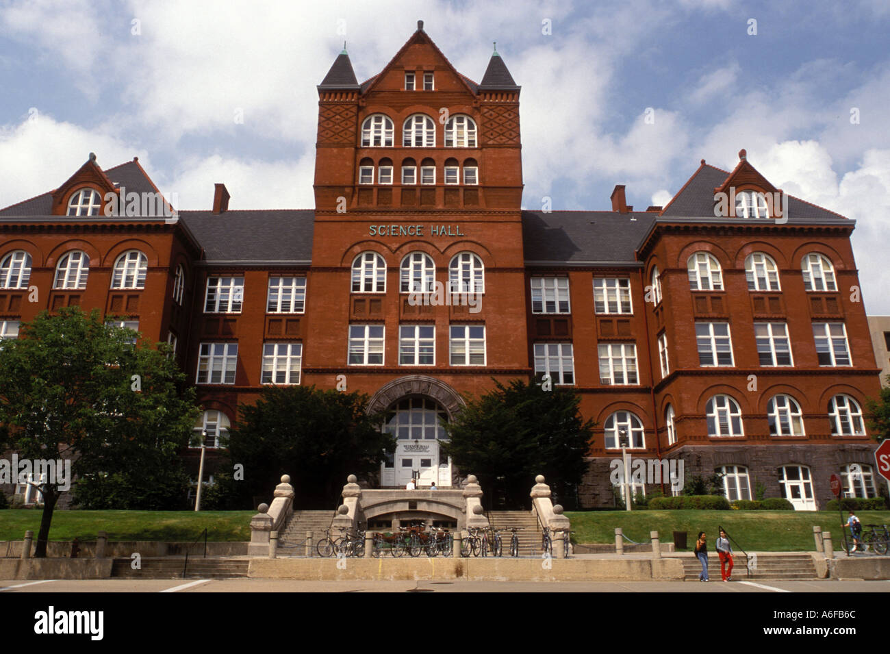 University of wisconsin madison campus hi-res stock photography and ...