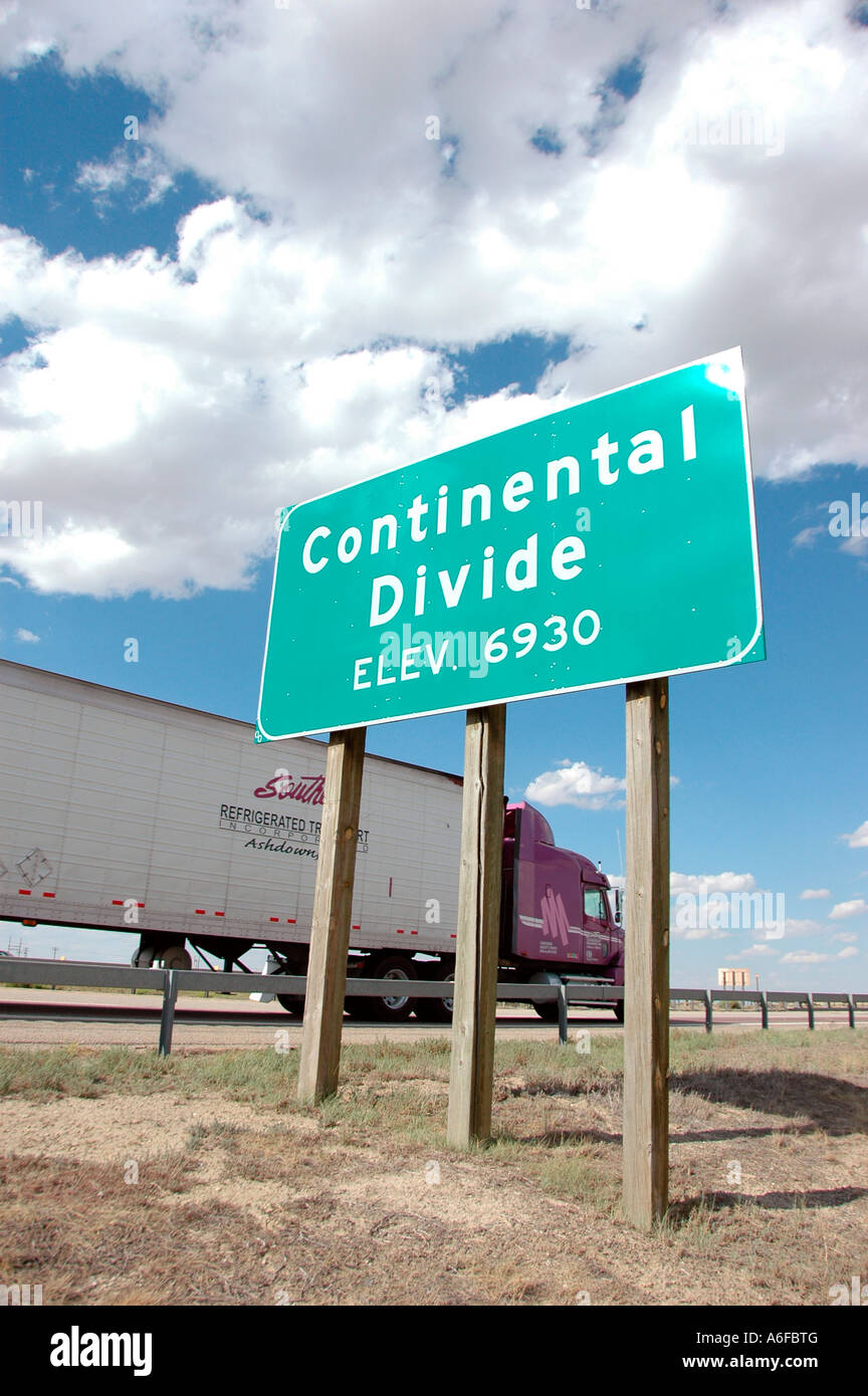 Interstate 70 Continental Divide on Freeway Altitude water flow ...