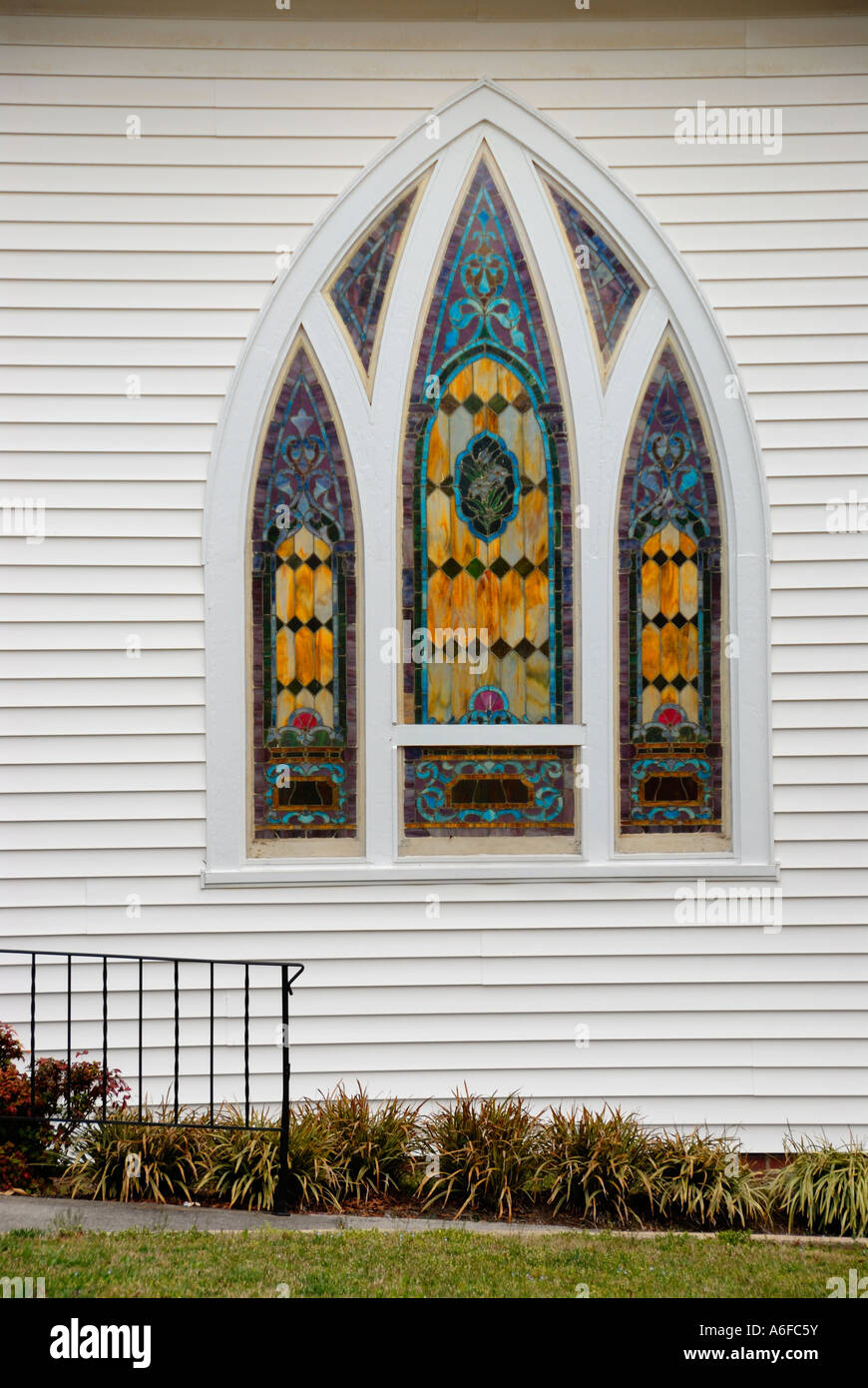 Three 3 panes hi-res stock photography and images - Alamy