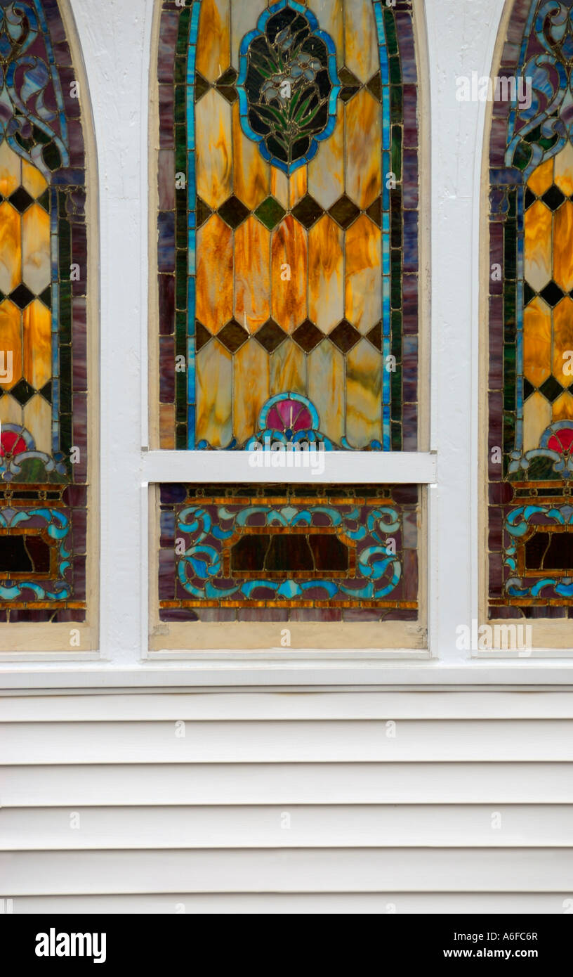 Pointed church windows hi-res stock photography and images - Alamy