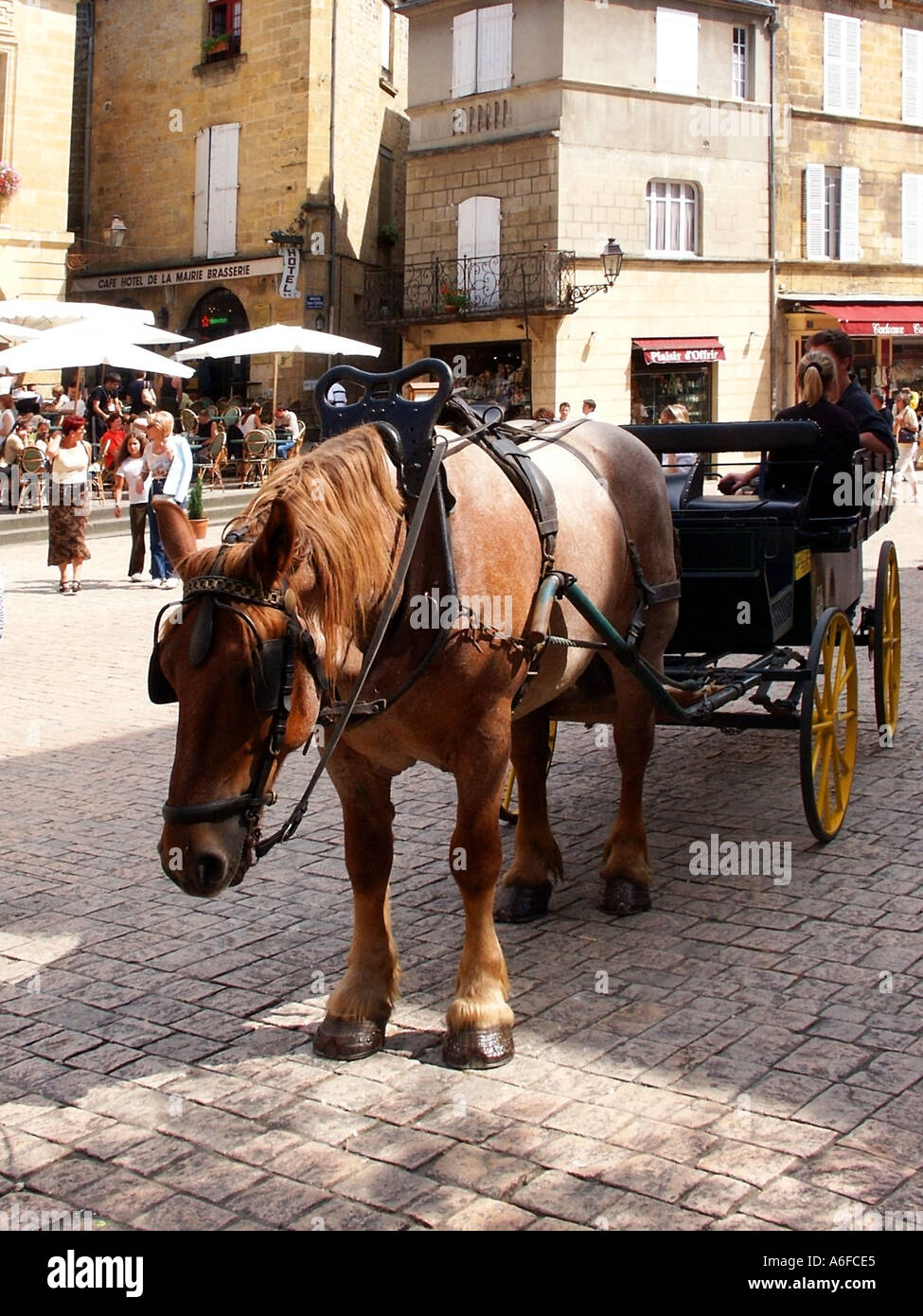 France dordogne around village hi-res stock photography and images - Alamy