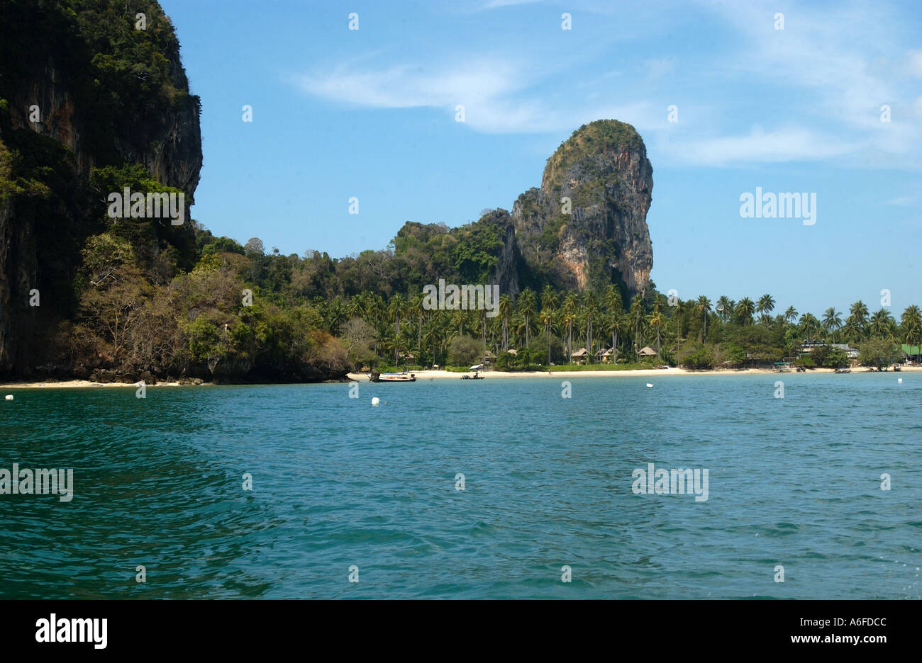 Limestone cliffs above Nam Mao (Railay East) beach Krabi Thailand Stock ...