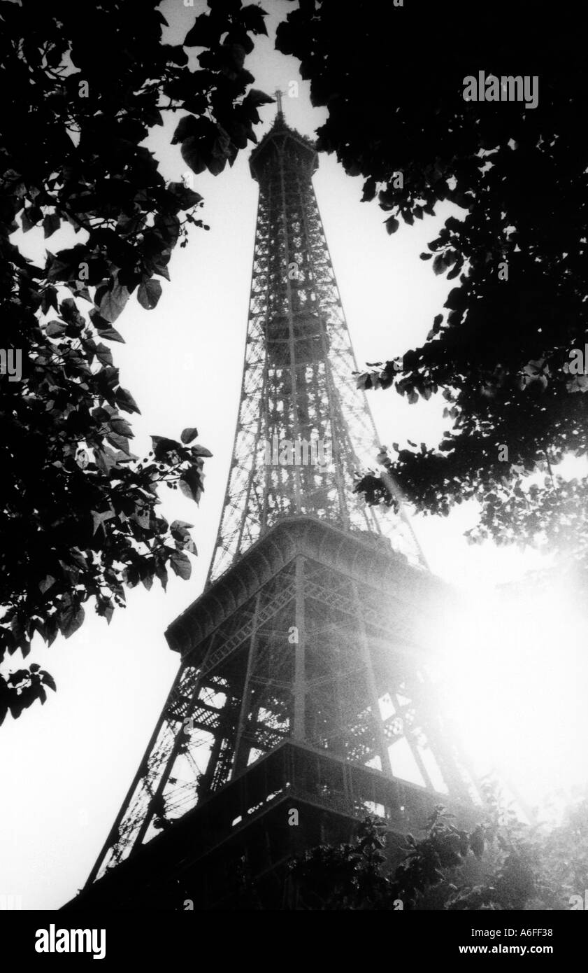 eifel tower structure paris france Stock Photo - Alamy