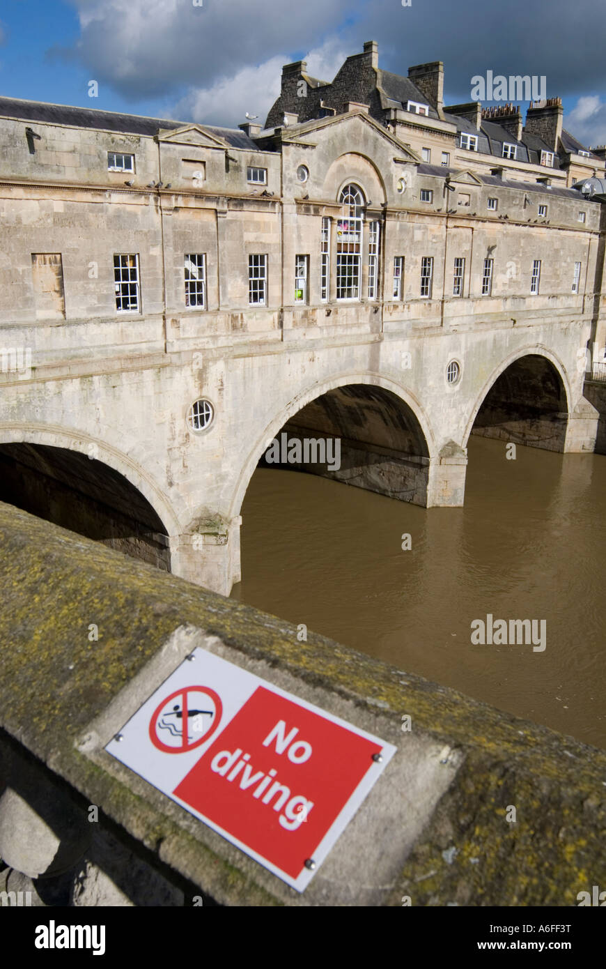 Bath BANES UK A warning sign by Pulteney Bridge erected 1769 74 spaning ...