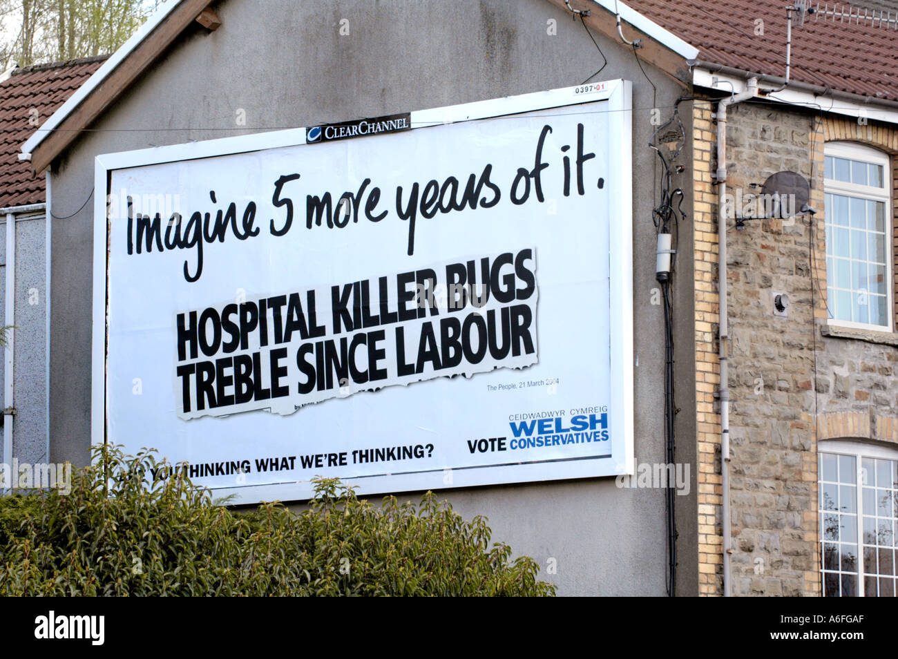 Conservative party election poster hi-res stock photography and images ...