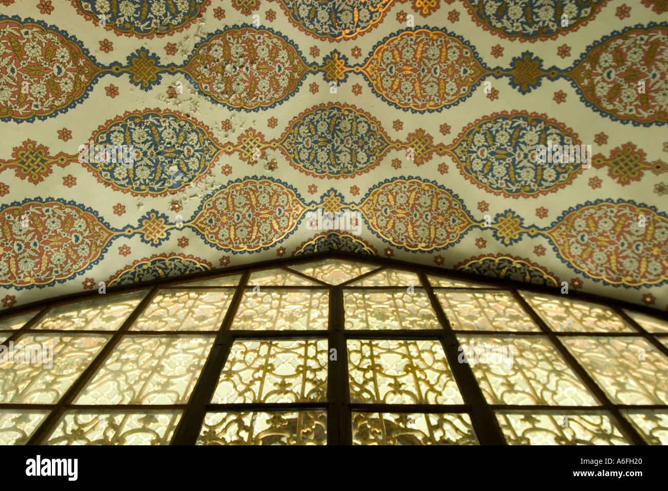 Detail of window and ceiling decoration Topkapi Palace Istanbul Turkey ...