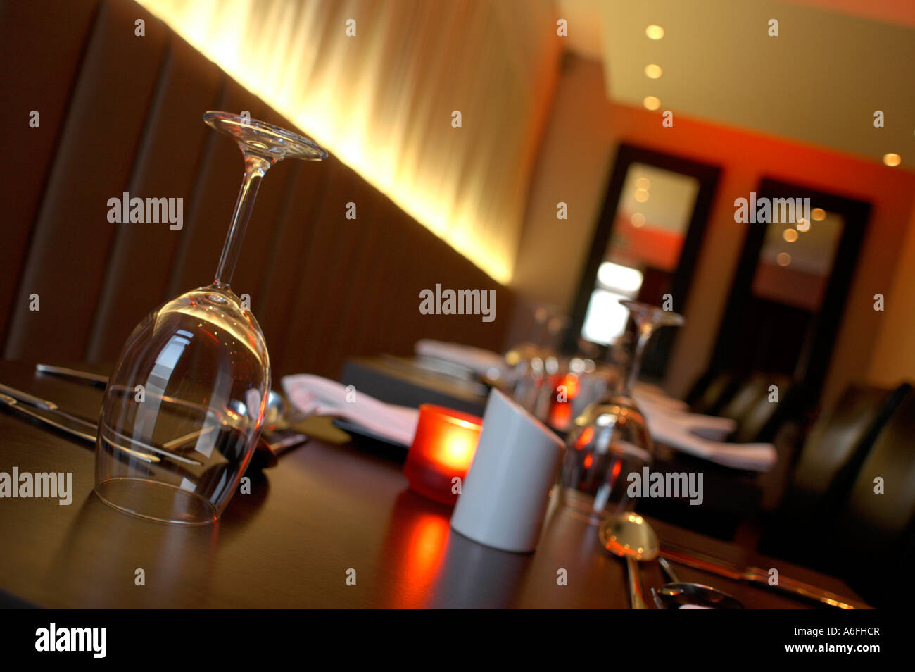 Empty restaurant table low angle hi-res stock photography and images ...