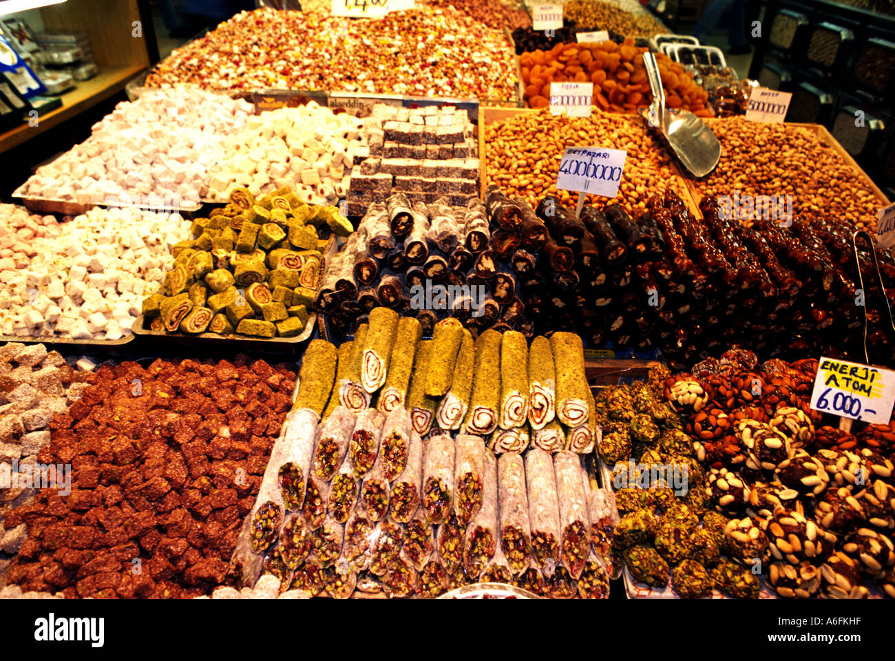 Turkey Istanbul The Egyptian Bazaar Stock Photo - Alamy