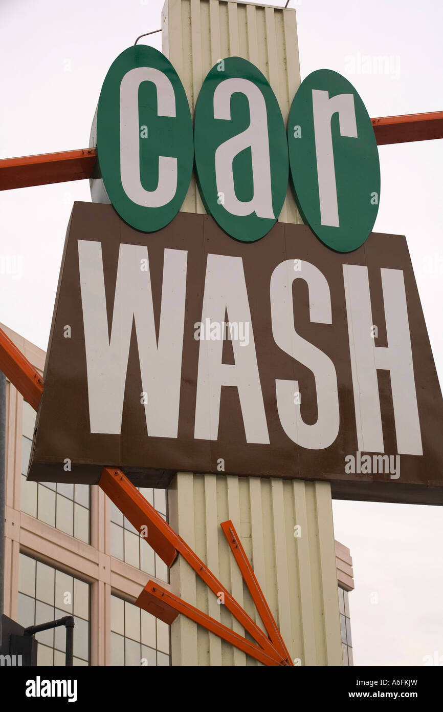 Car wash sign Stock Photo - Alamy