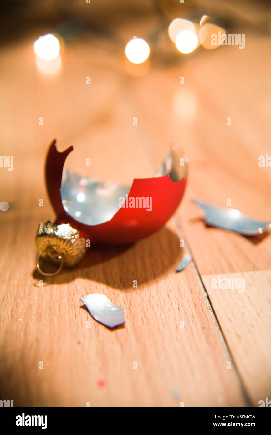 Broken Christmas tree ornament Stock Photo - Alamy