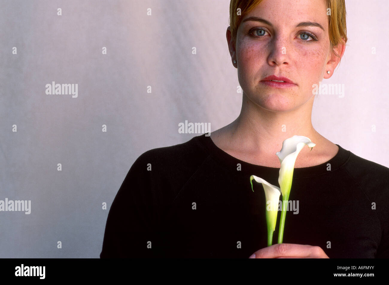 Young woman in mourning Stock Photo - Alamy