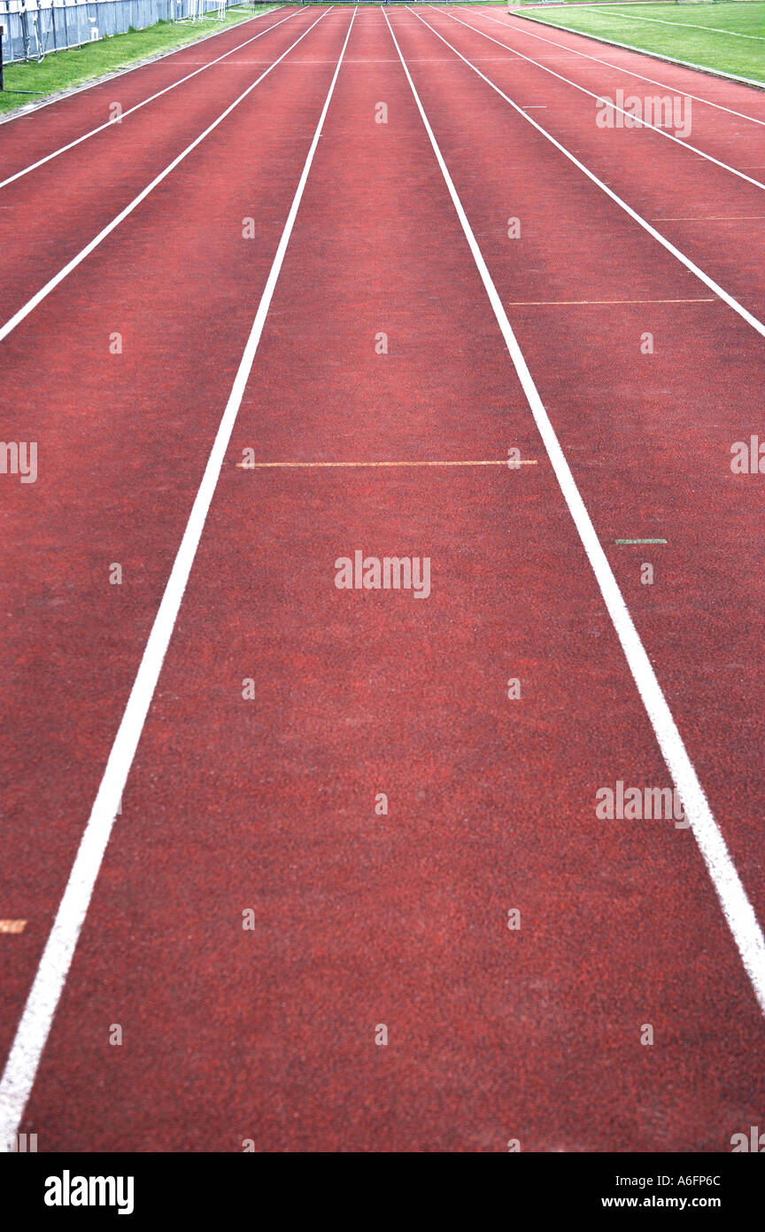Athletics track lanes hi-res stock photography and images - Alamy
