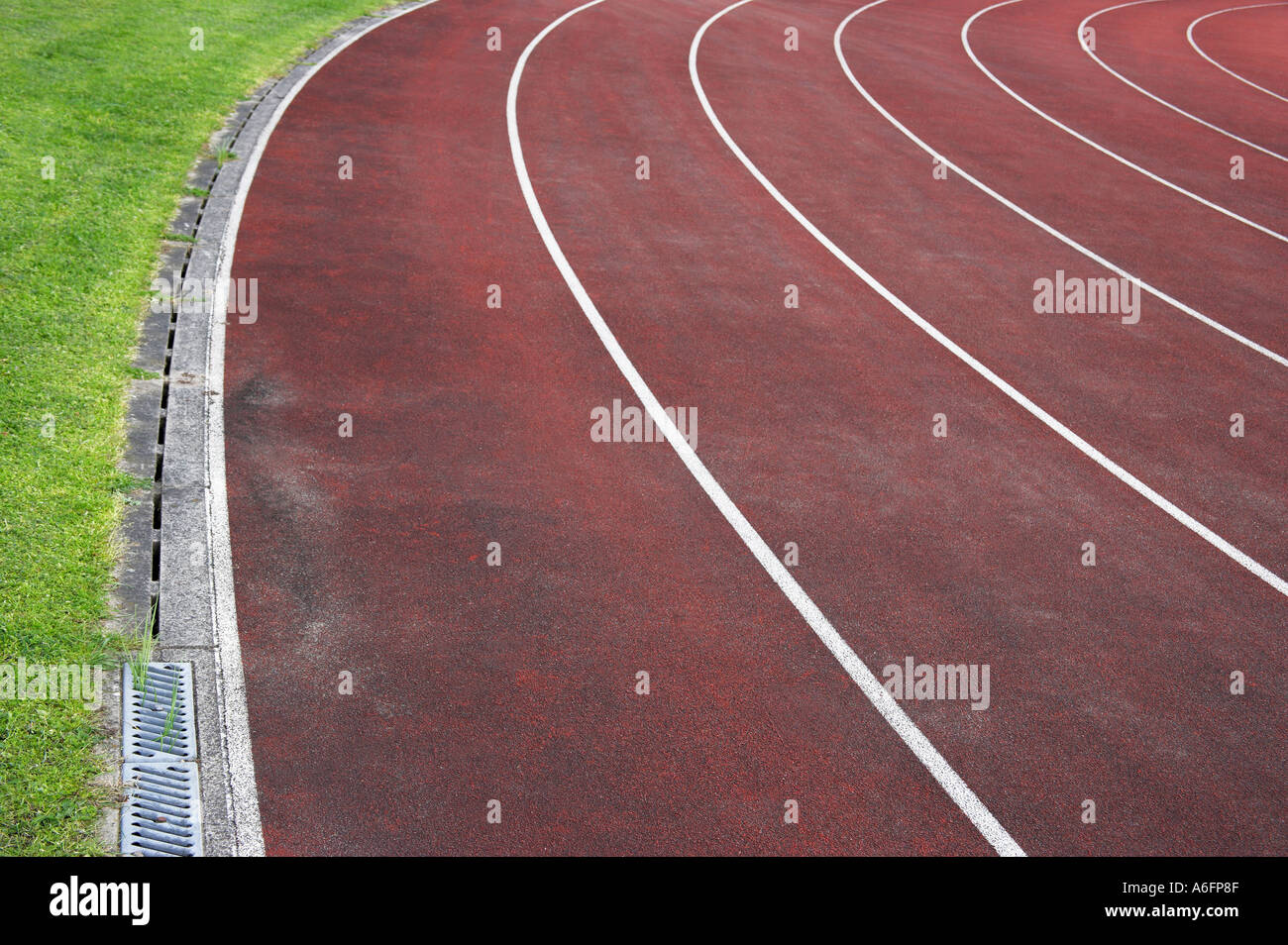 Athletics track lanes hi-res stock photography and images - Alamy