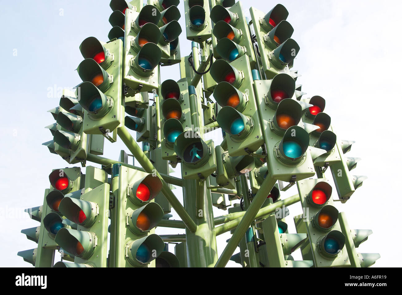 At traffic lights hi-res stock photography and images - Alamy