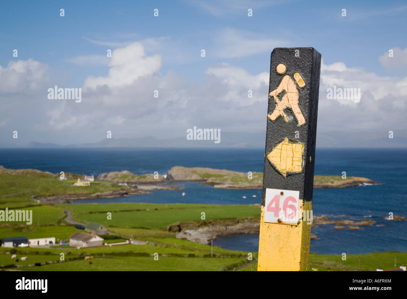 Ring of beara walk hi-res stock photography and images - Alamy