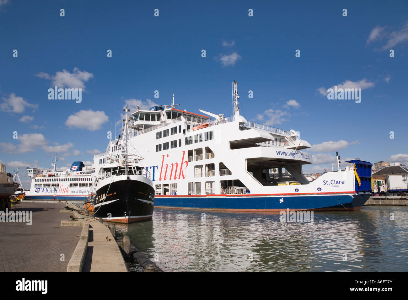 Ferry terminal portsmouth hi-res stock photography and images - Alamy