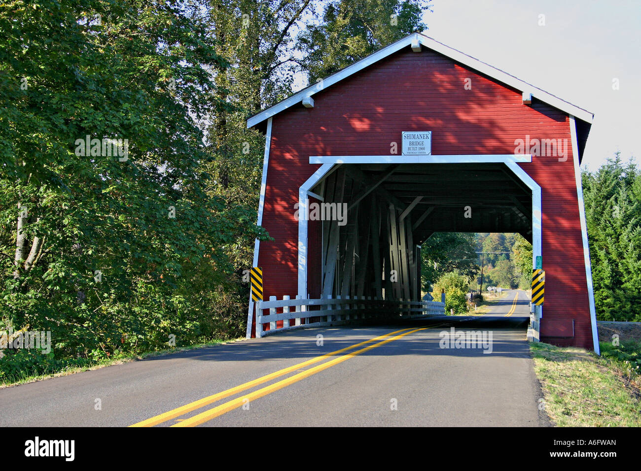 historic Shimanek covered bridge near Albany Oregon Stock Photo - Alamy